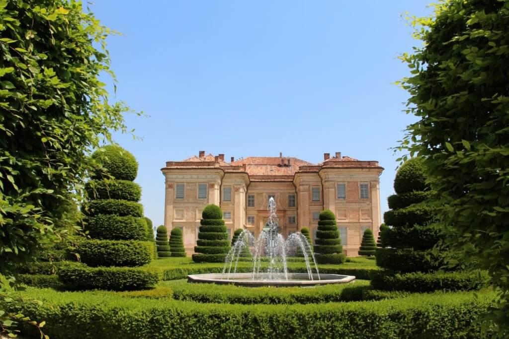Alba – Il Castello di Guarene, paradis dans les nuages - Imagine Amélie